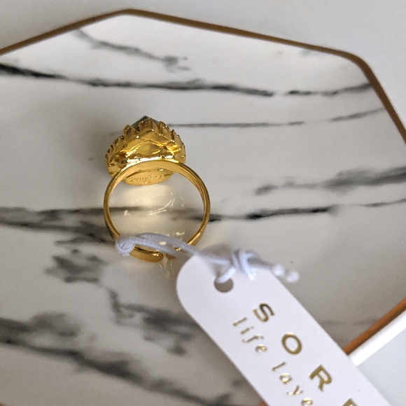 Sorrelli | Jewelry | Sorrelli Giselle Halo Cocktail Ring Bright Gold Chrysolite Pear Cut ...